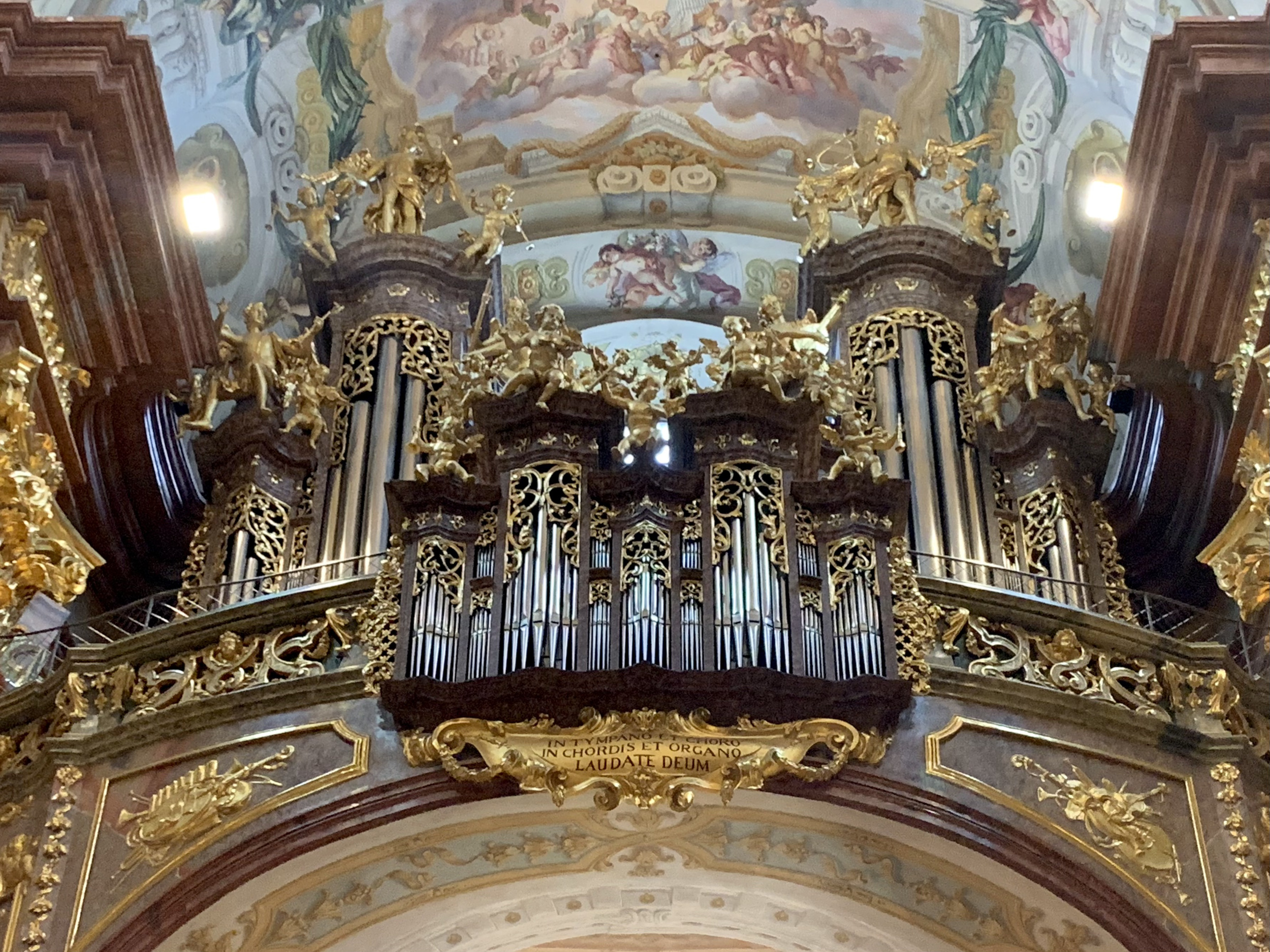 The Organ Of The Melk Collegiate Church â º By Bike